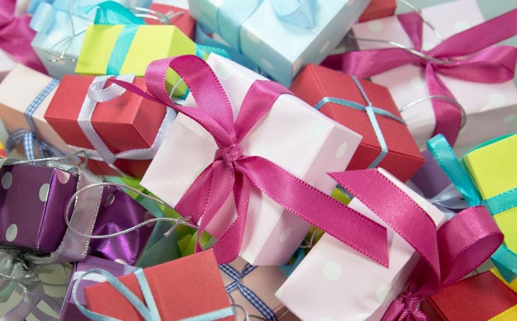 5 Perfect Gift Ideas To Give This Year News Anyway 5-perfect-gift-ideas-to-give-this-year-news-anyway